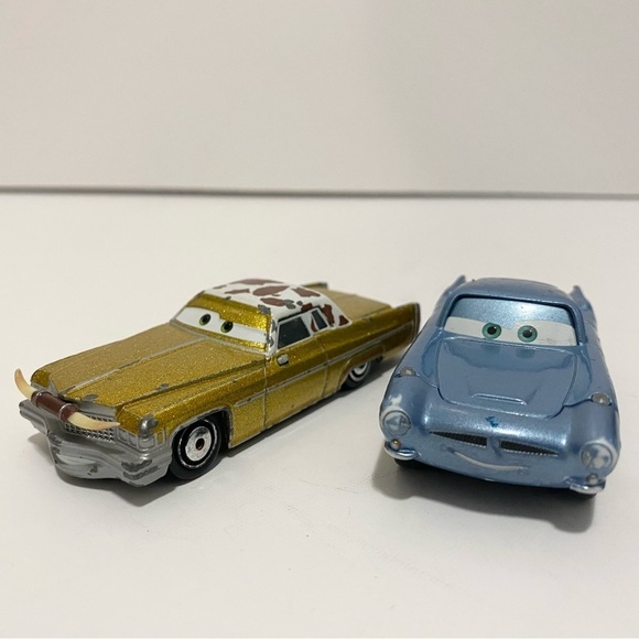 Disney | Toys | 45 Disney Pixar Cars Diecast Tex Cadillac Coupe Finn ...
